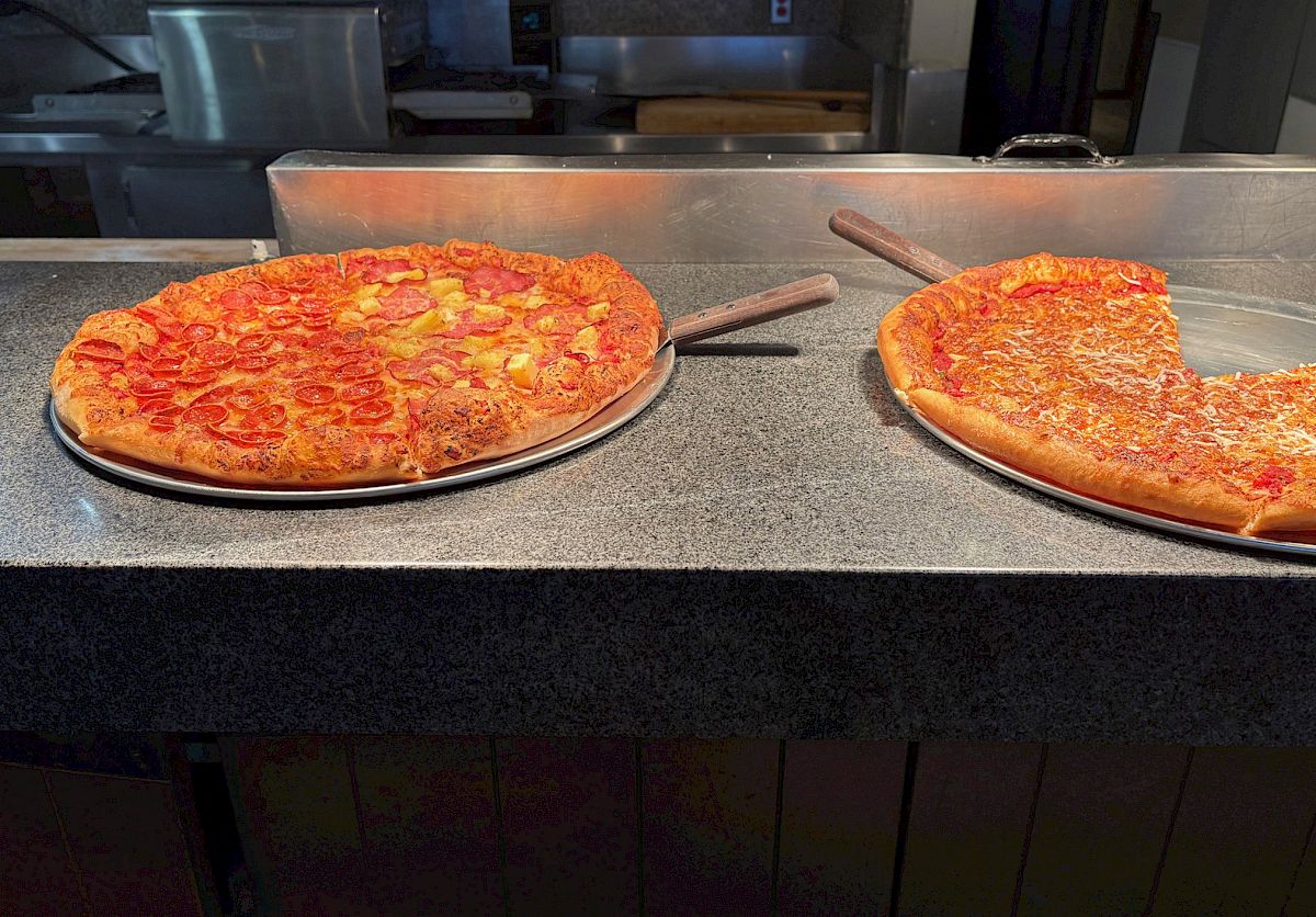 Left of the Lift Pizza